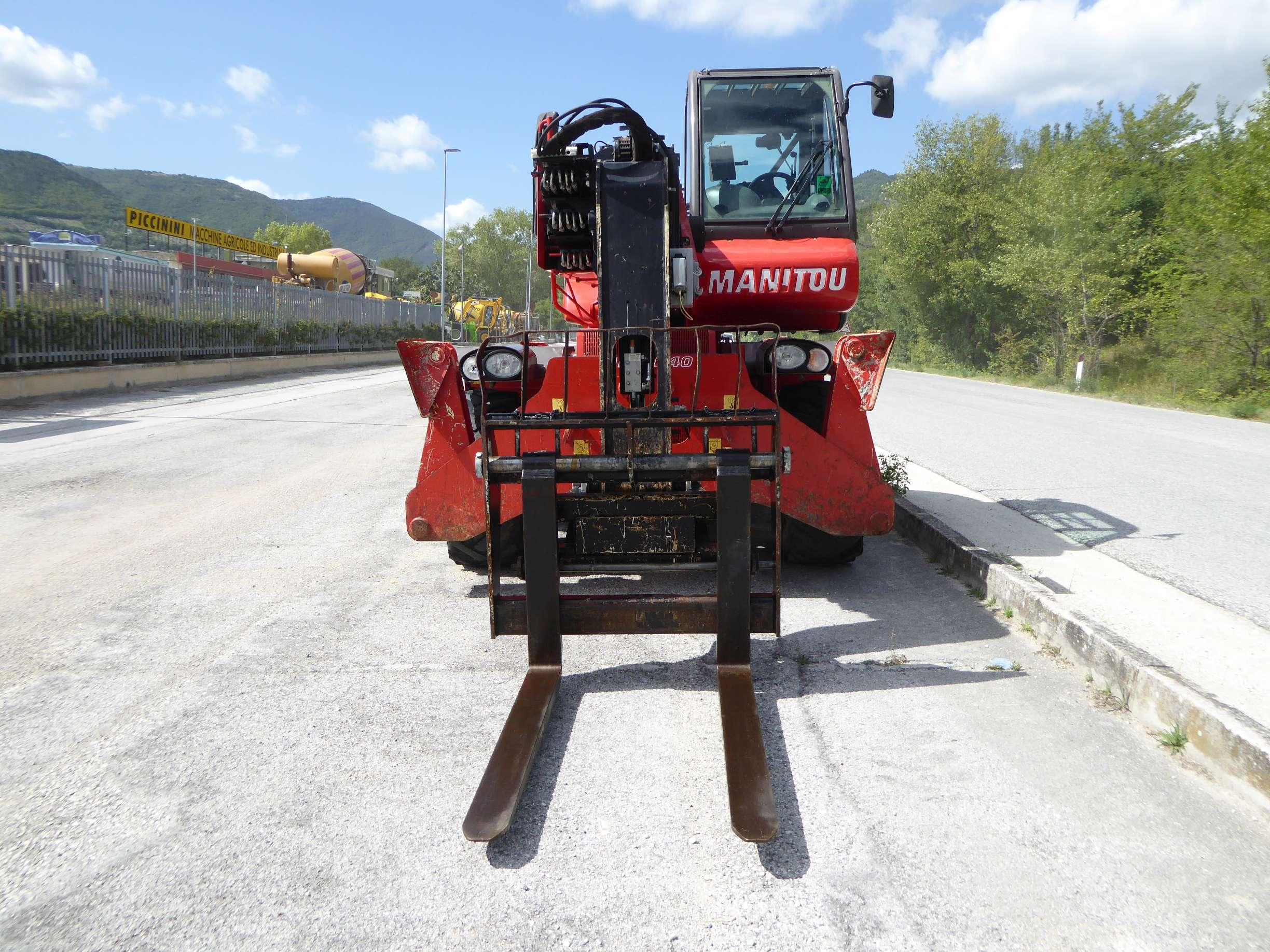 Manitou MRT 1840 EASY | Rotating Telescopic Handler | Piccinini Macchine