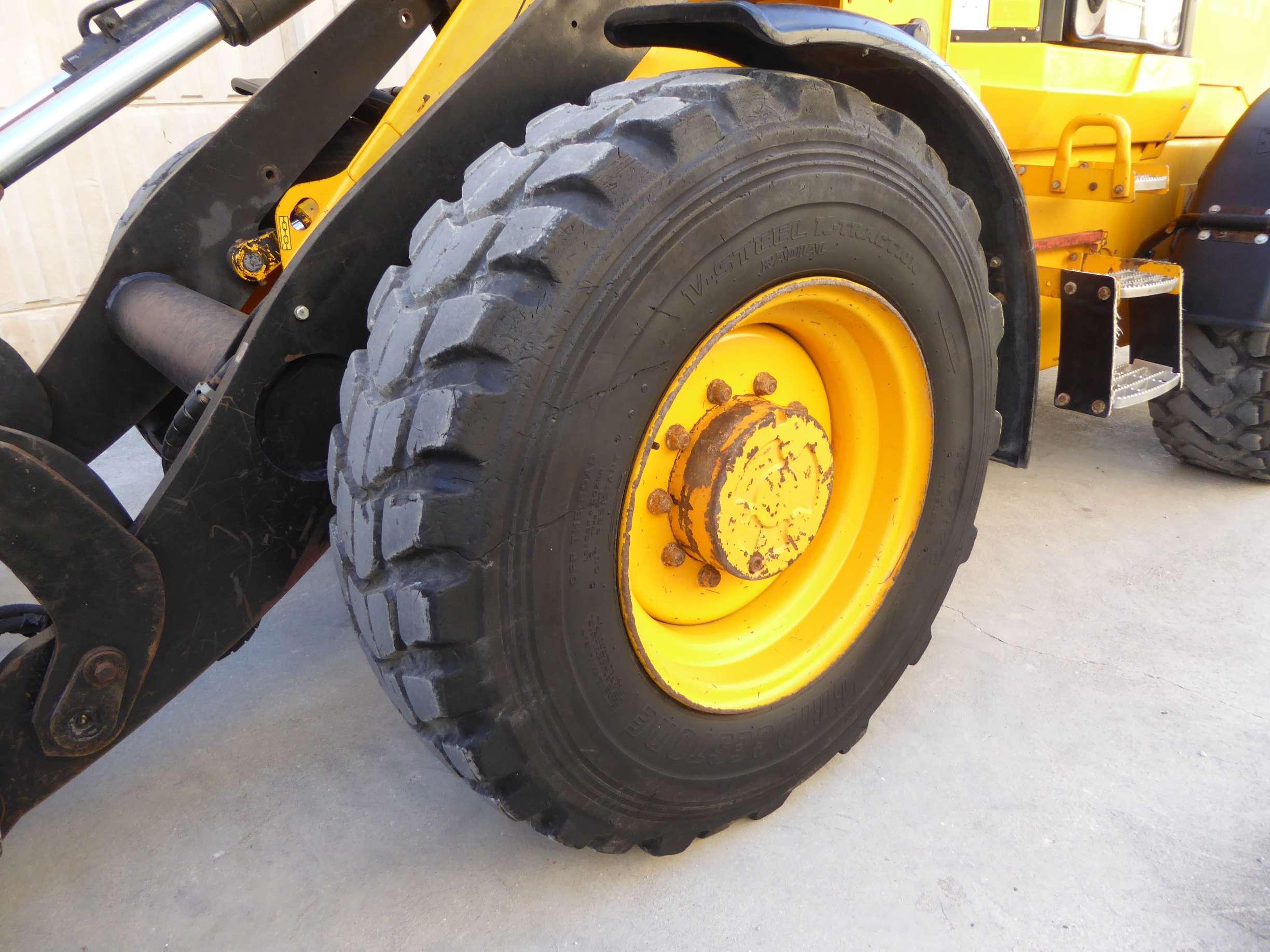 JCB 411 HT | Wheel Loader | Piccinini Macchine