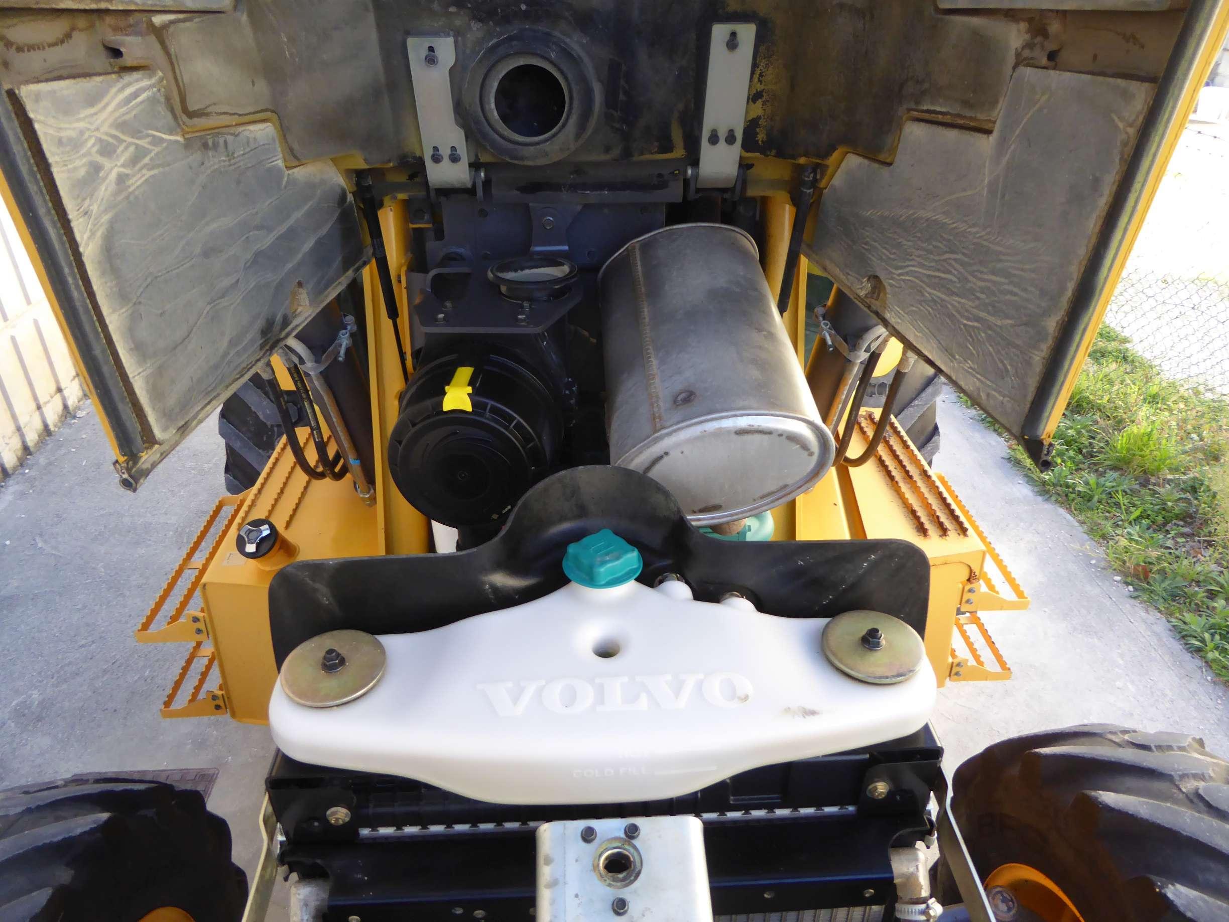 Volvo BL 71 | Tractopelle | Piccinini Macchine