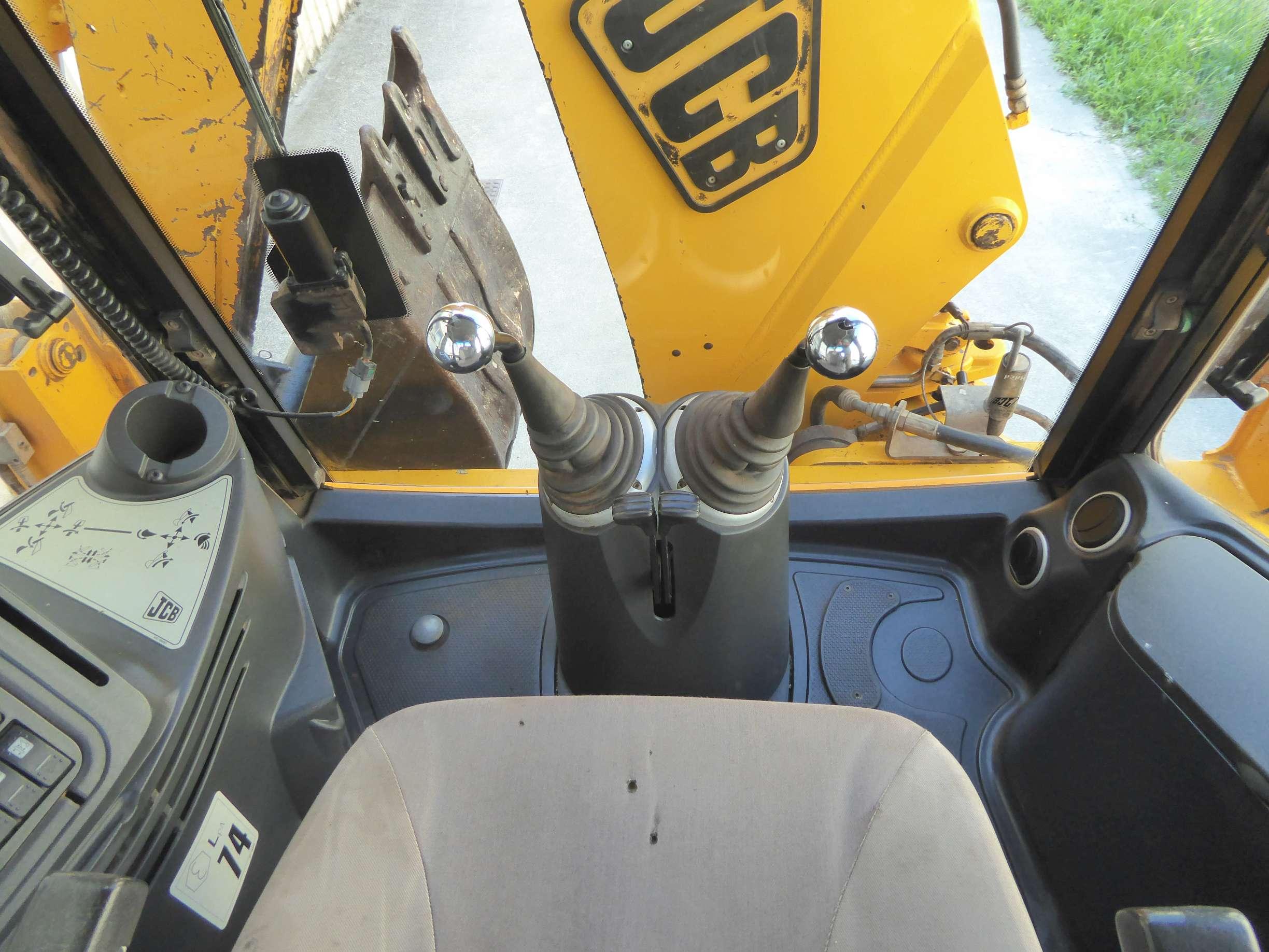 JCB 3CX | Backhoe loader | Piccinini Macchine