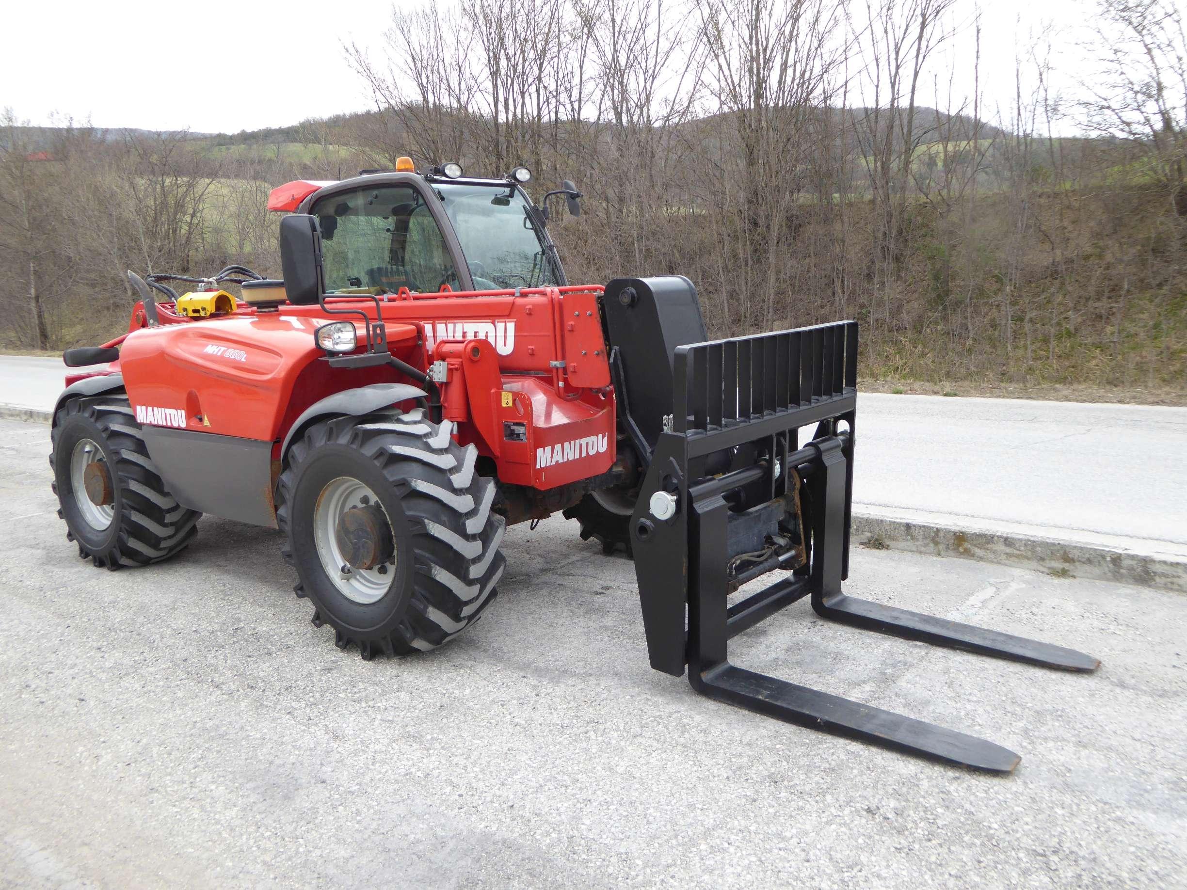 Manitou MHT 860 L | Telescopic Handler | Piccinini Macchine