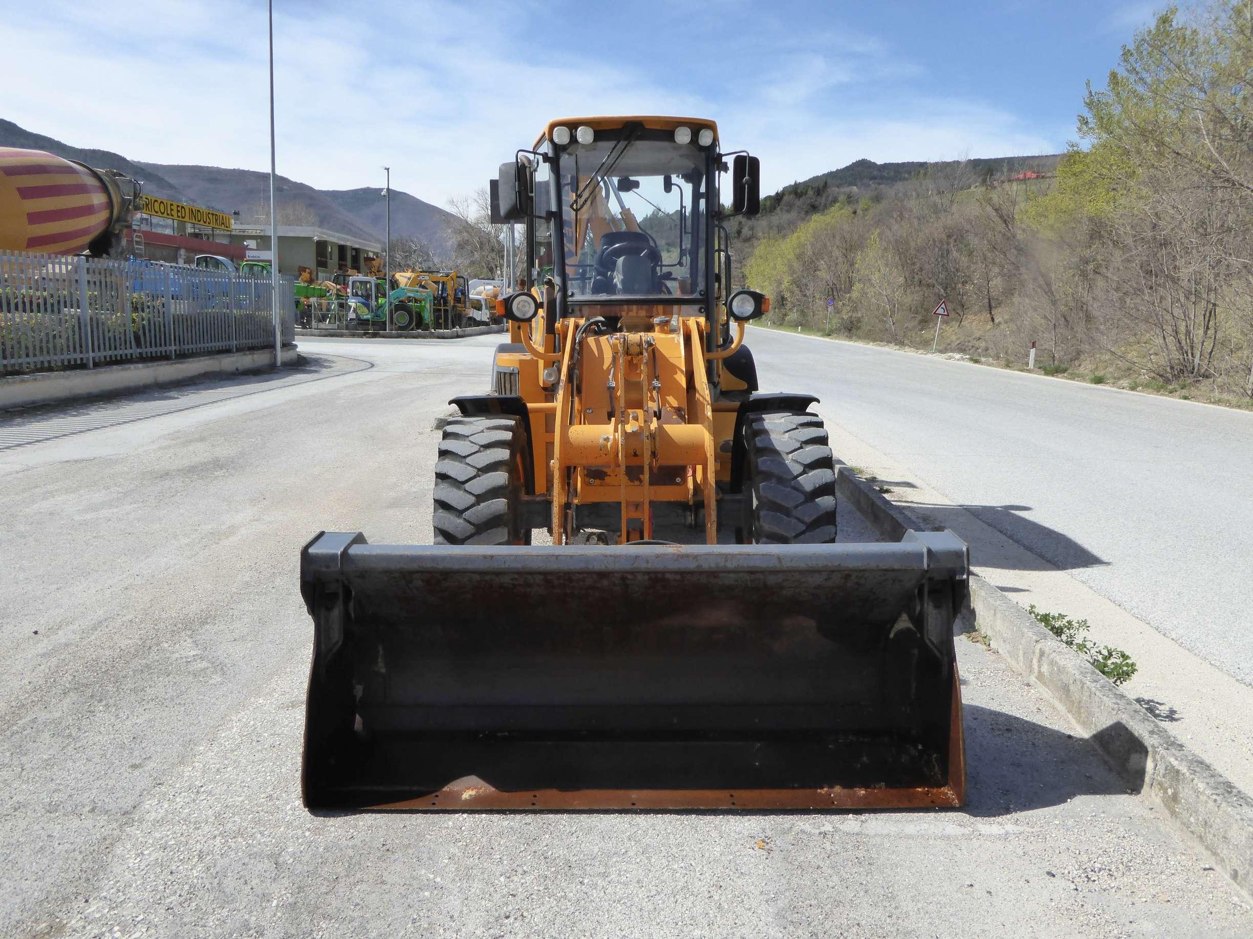 Venieri VF 8.23 D | Backhoe loader | Piccinini Macchine