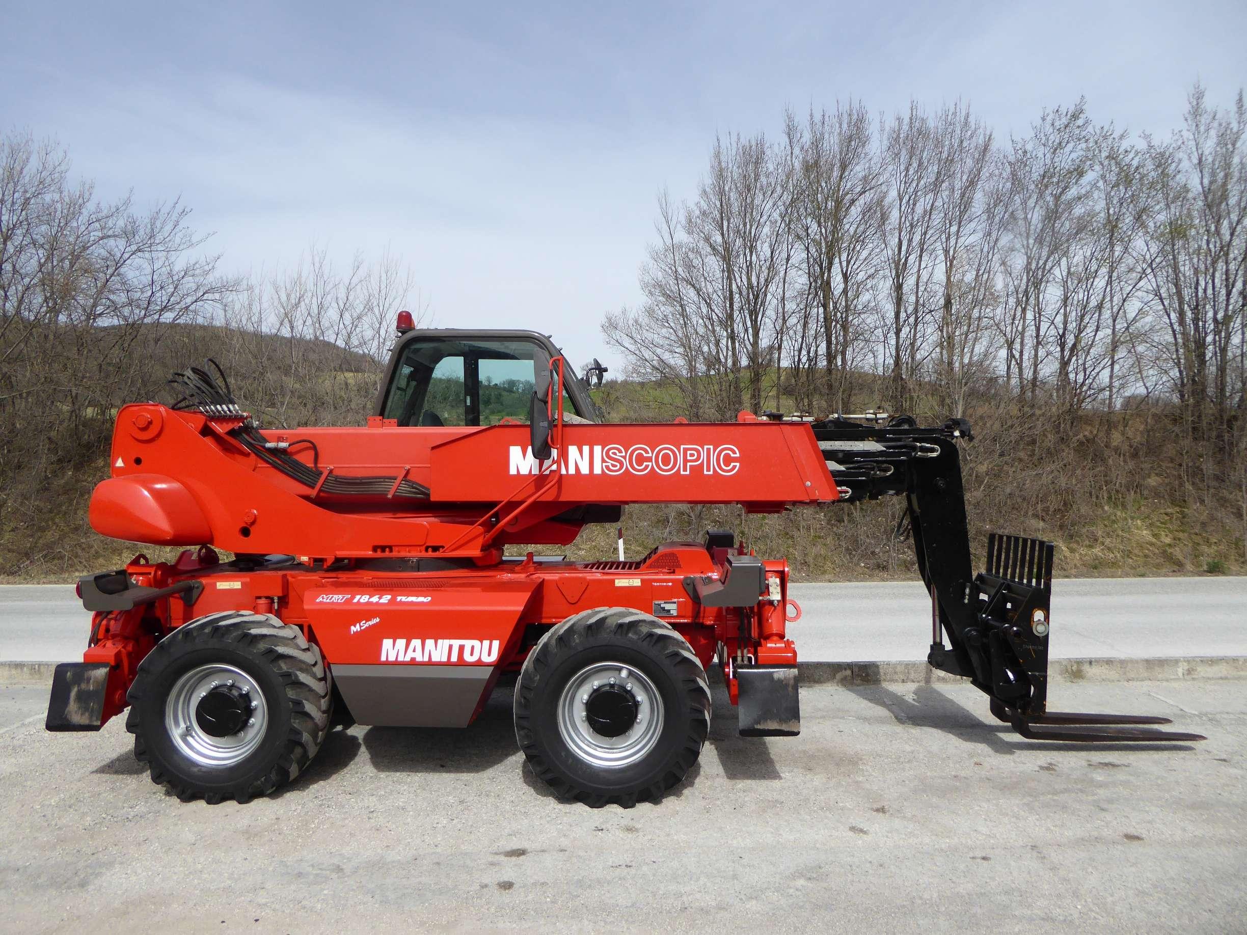 Manitou MRT 1842 | Rotating Telescopic Handler | Piccinini Macchine