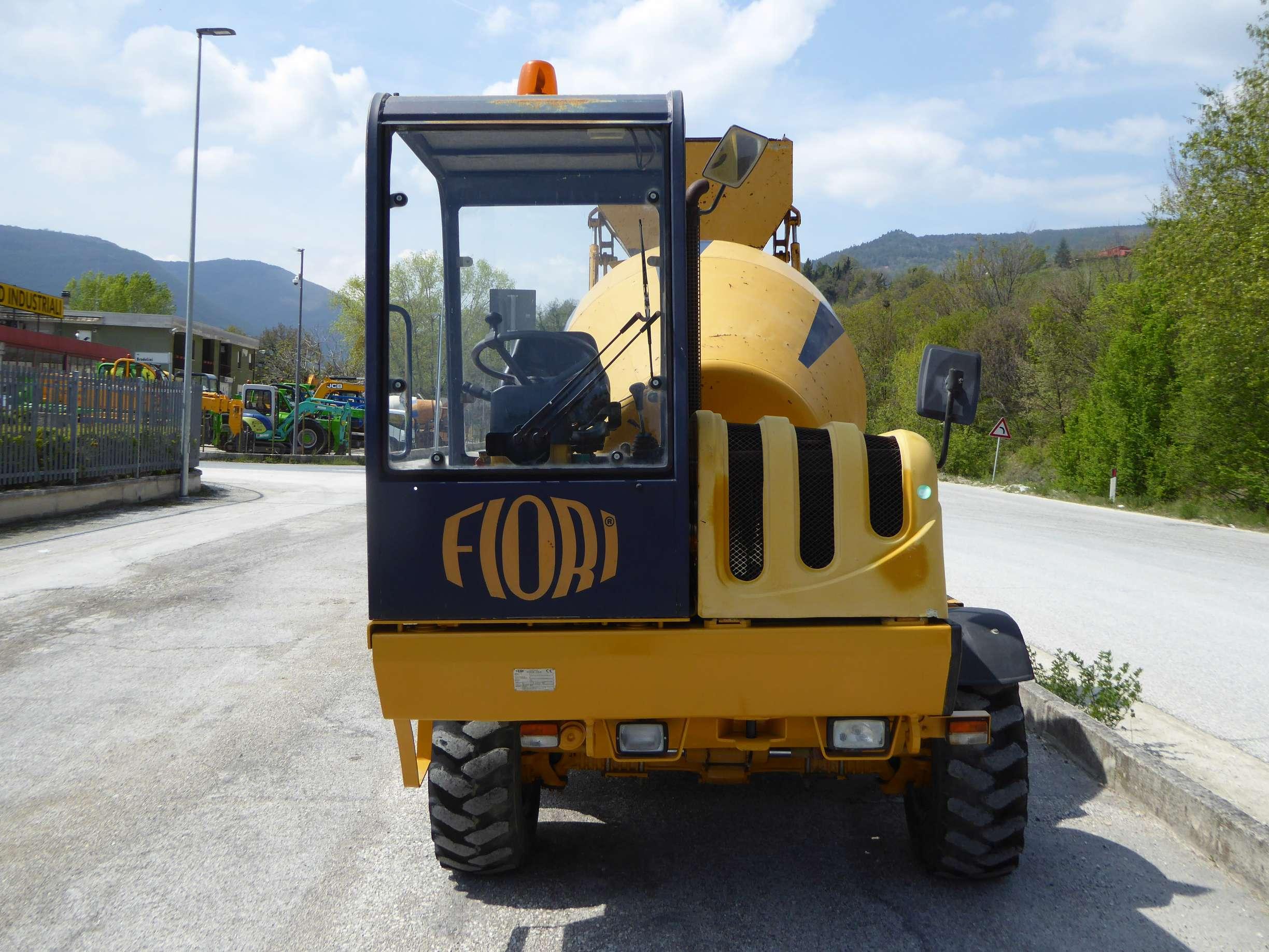 Fiori DB 250 S | Concrete mixer | Piccinini Macchine