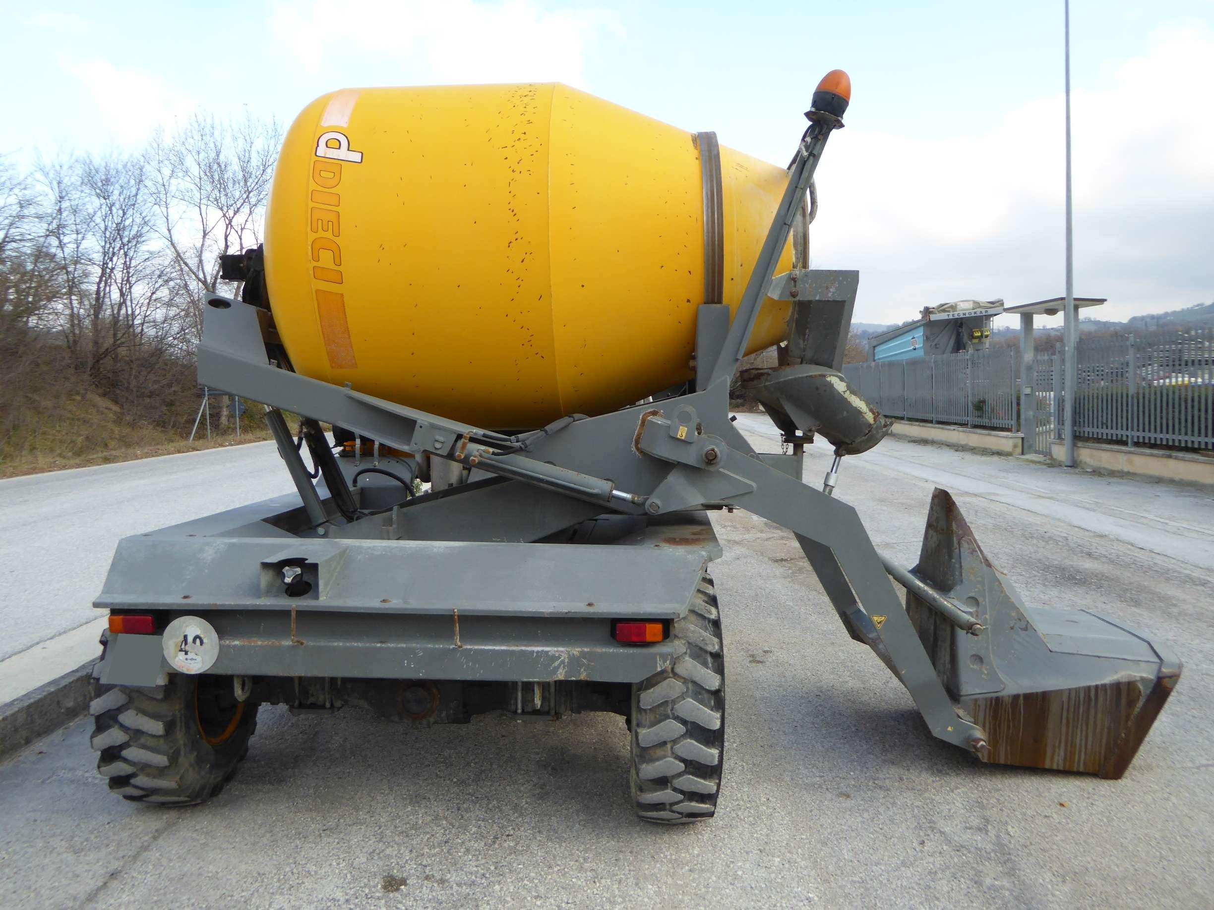 Dieci L3500 | Autobetoniera | Piccinini Macchine