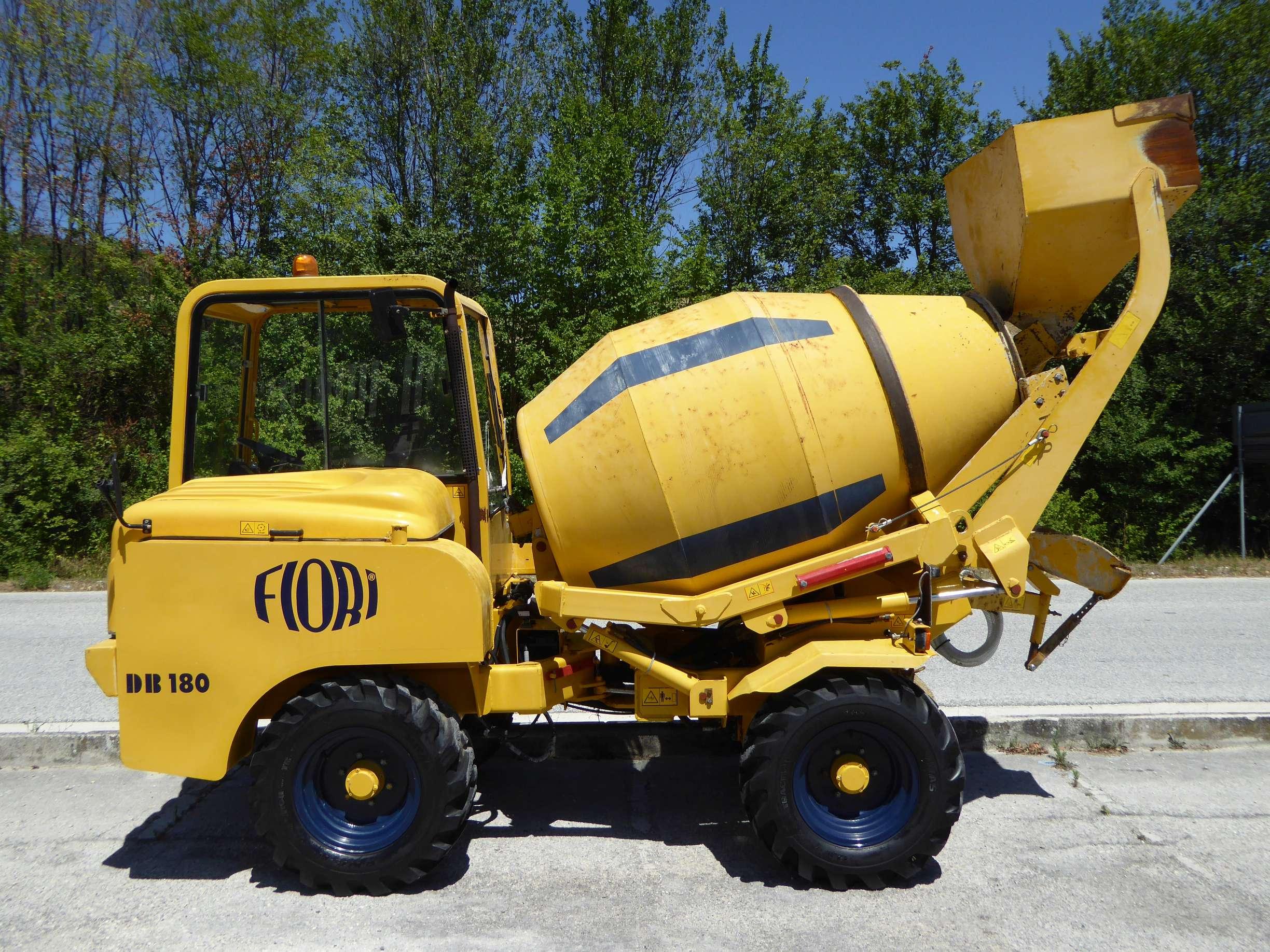 Fiori DB 180 | Concrete mixer | Piccinini Macchine